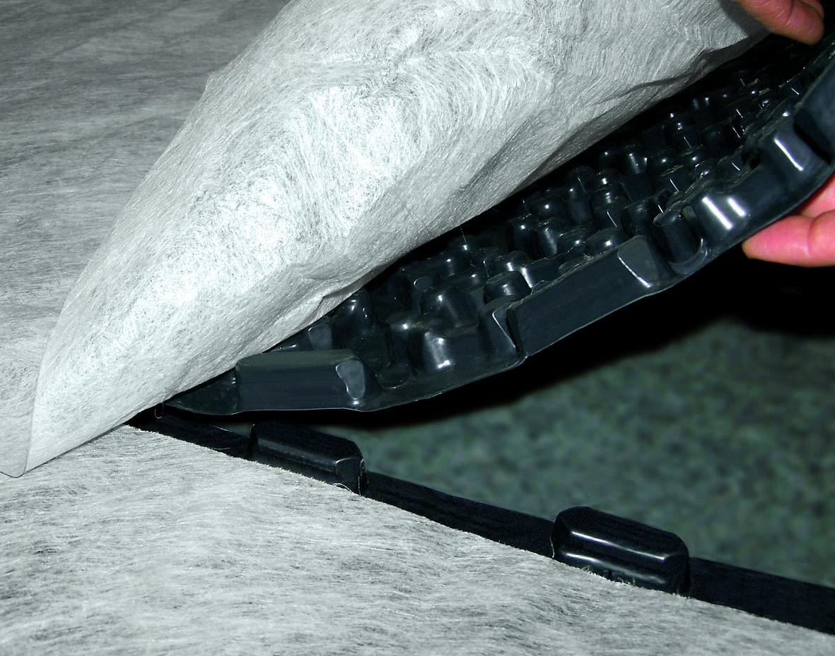 Speziell für große Flächen: Dachbegrünung mit Fixodrain® XD 20 | ZinCo